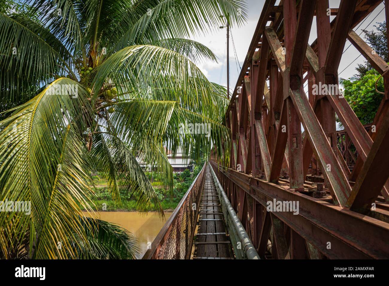 Ferry bridge wood hi-res stock photography and images - Alamy