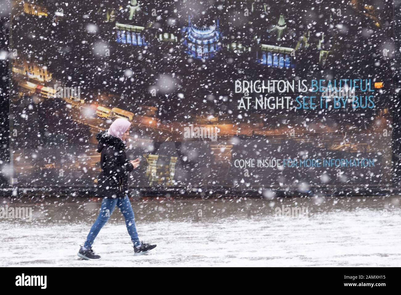 Muslim girl walking hi-res stock photography and images - Alamy