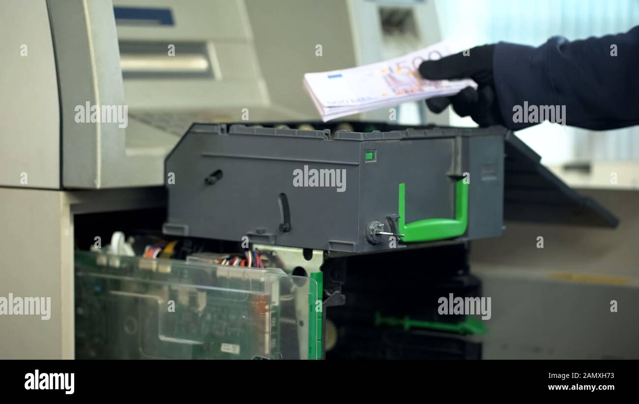 Bank worker hi-res stock photography and images - Alamy