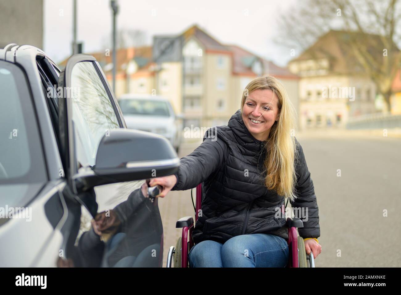 Driving disabled in car hi-res stock photography and images - Alamy
