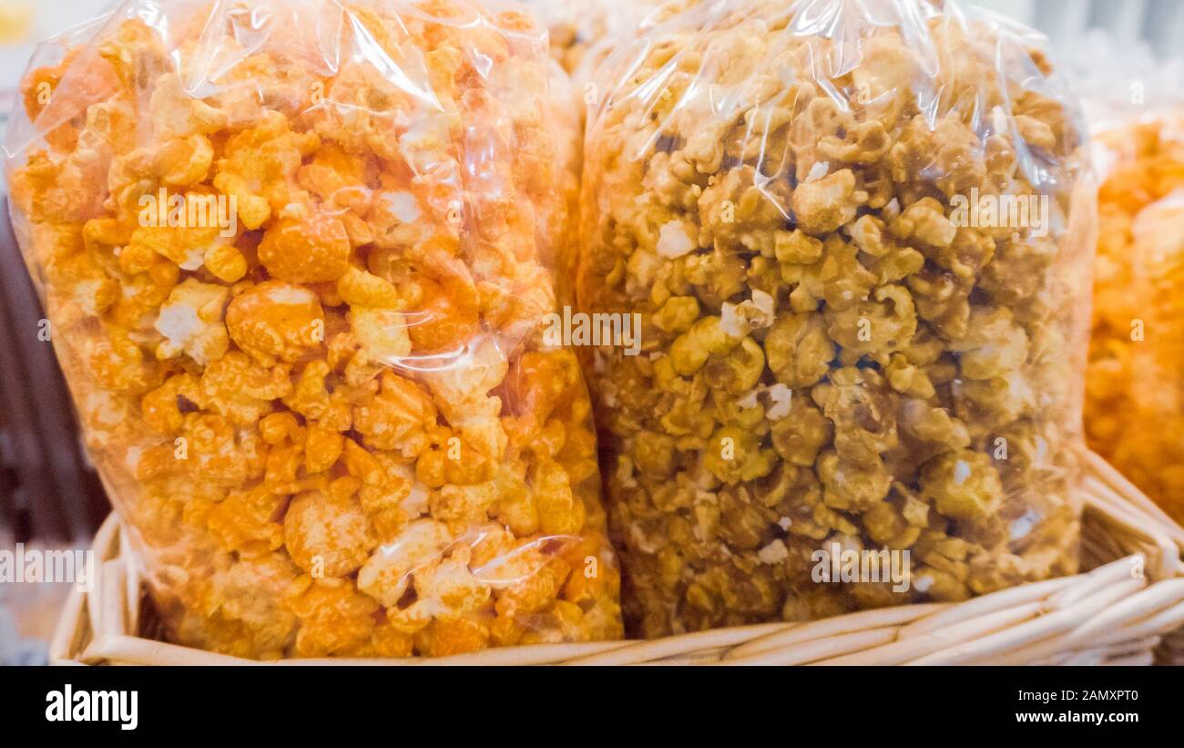 Popcorn mountain hi-res stock photography and images - Alamy