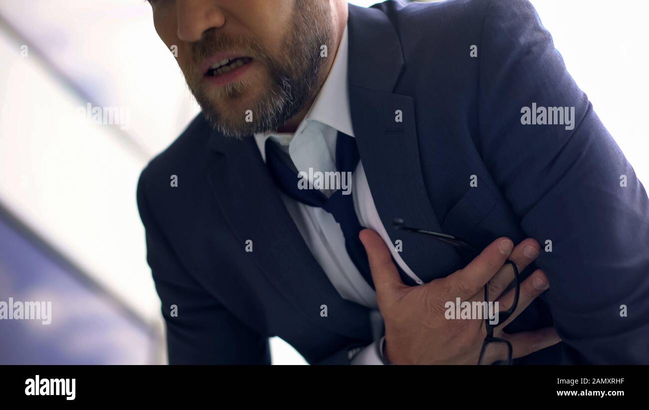 Heart attack office hi-res stock photography and images - Alamy