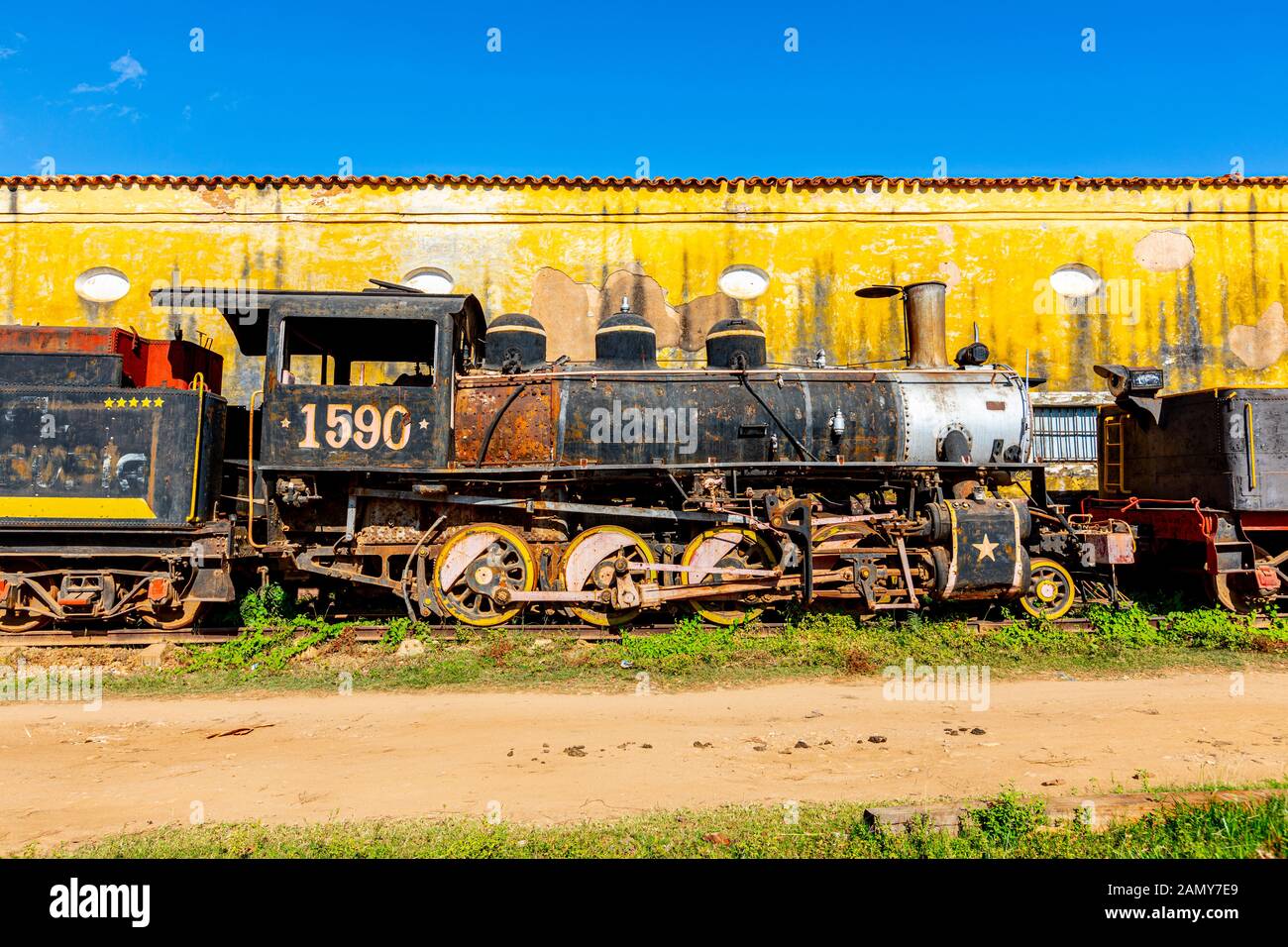 Cuba old railway hi-res stock photography and images - Alamy