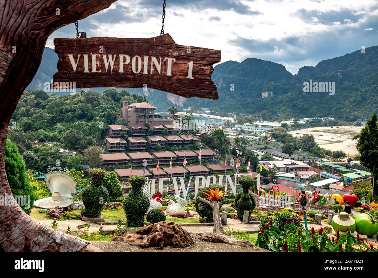 Thailand paradise viewpoint sign hi-res stock photography and images ...