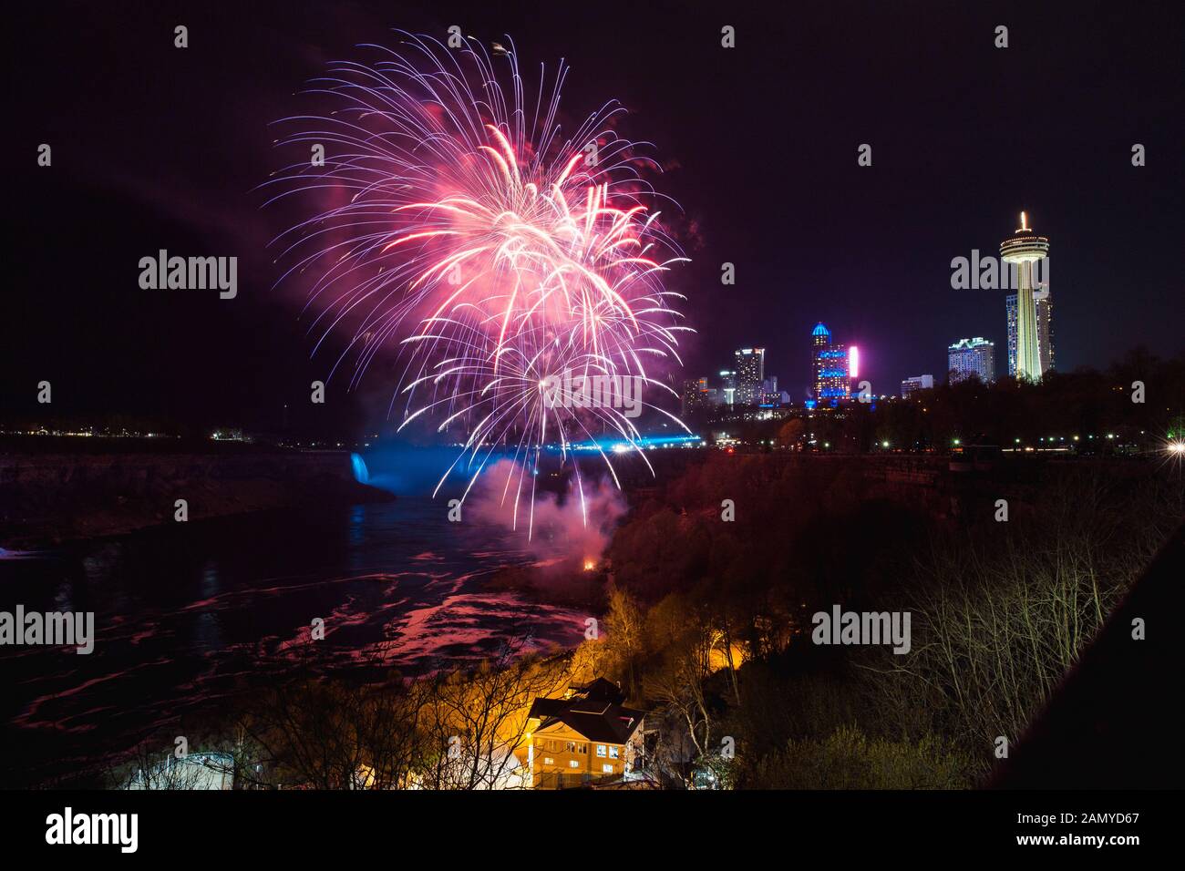 Fireworks at Niagara Falls Stock Photo - Alamy