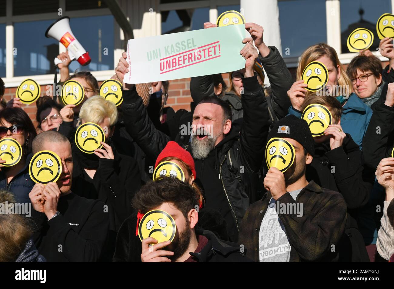 Academic staff hi-res stock photography and images - Alamy