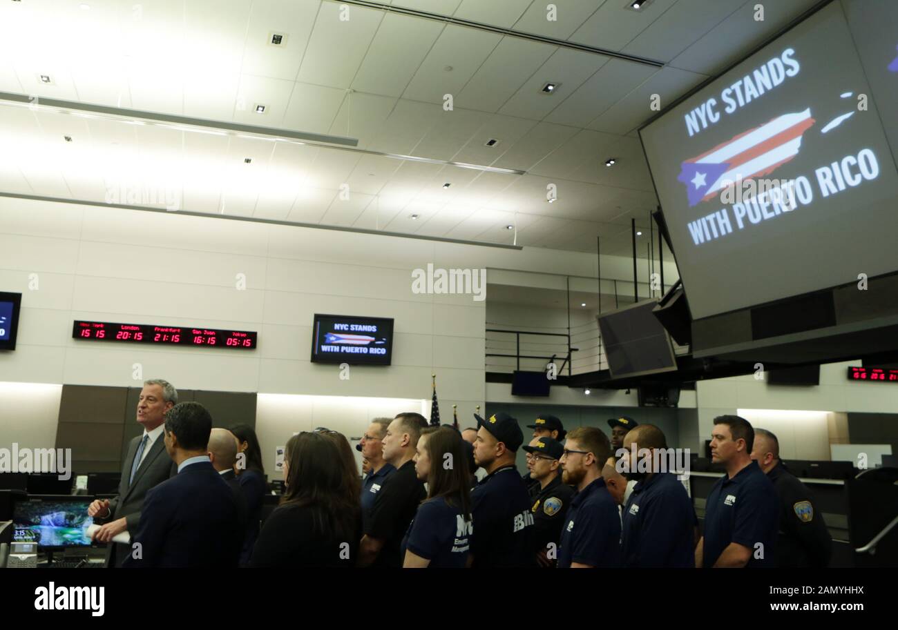 Emergency operations center hi-res stock photography and images - Alamy