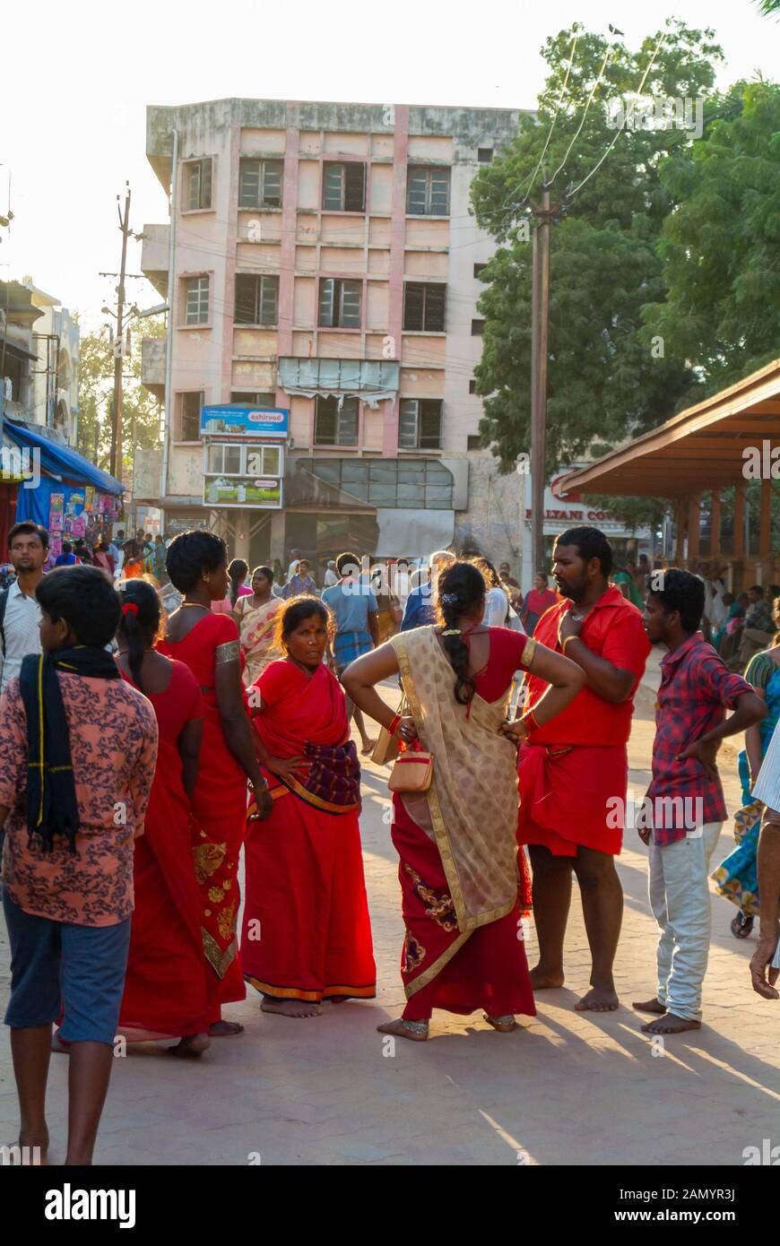 South indian woman in traditional hi-res stock photography and images ...