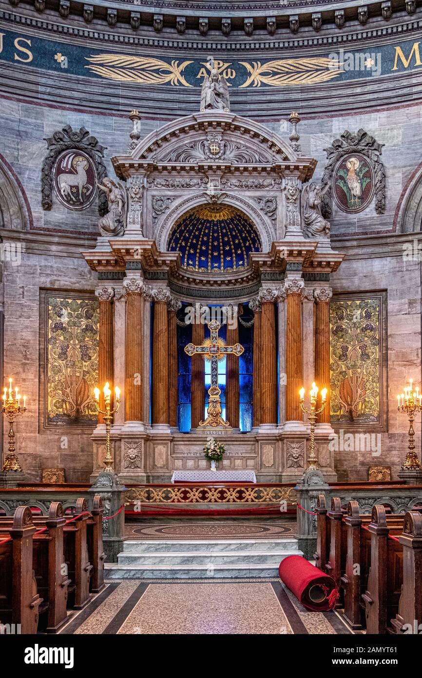 Lutheran Church Inside