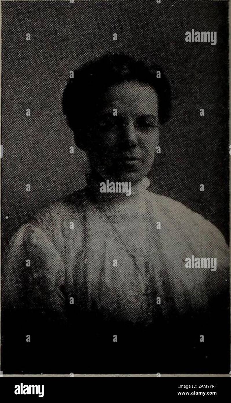 Ser vice school hi-res stock photography and images - Alamy