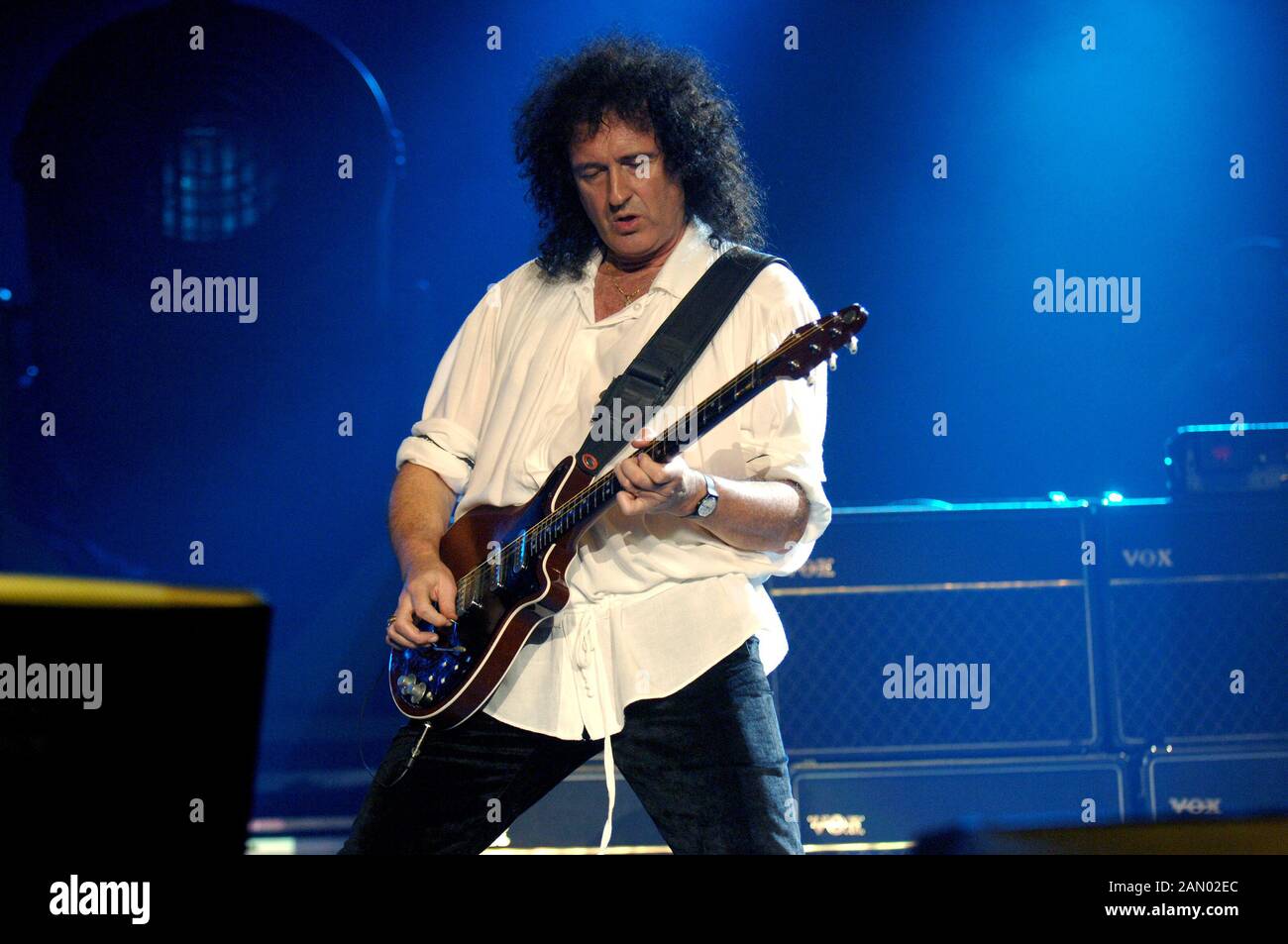 Brian may queen 1976 hi-res stock photography and images - Alamy