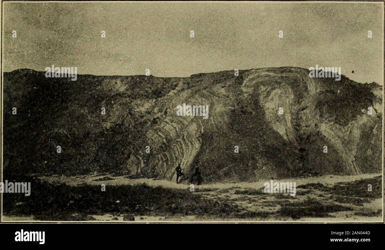 Geological warping hi-res stock photography and images - Alamy