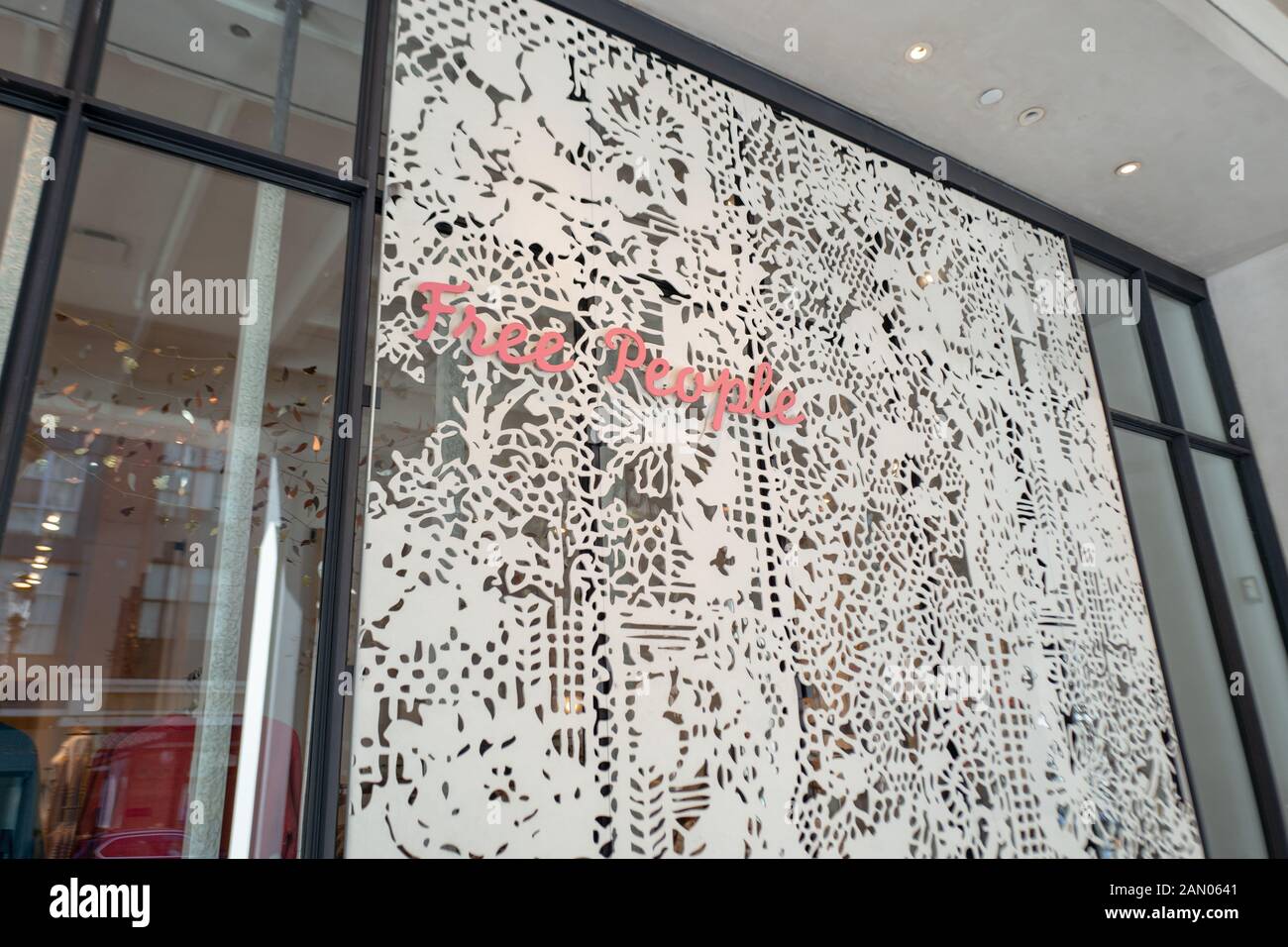 Free people designer label hi-res stock photography and images - Alamy