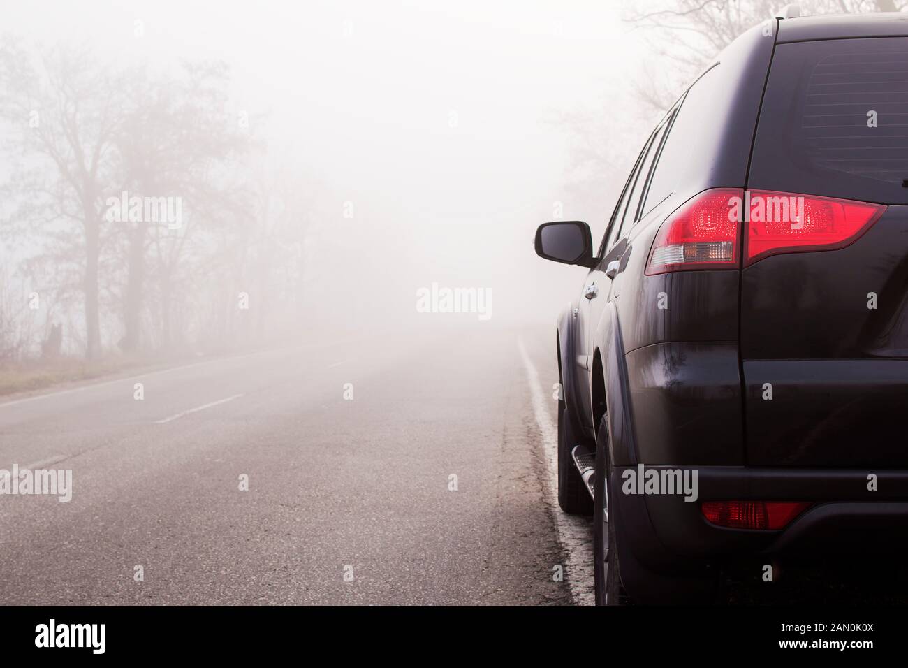Driving in thick fog hi-res stock photography and images - Alamy