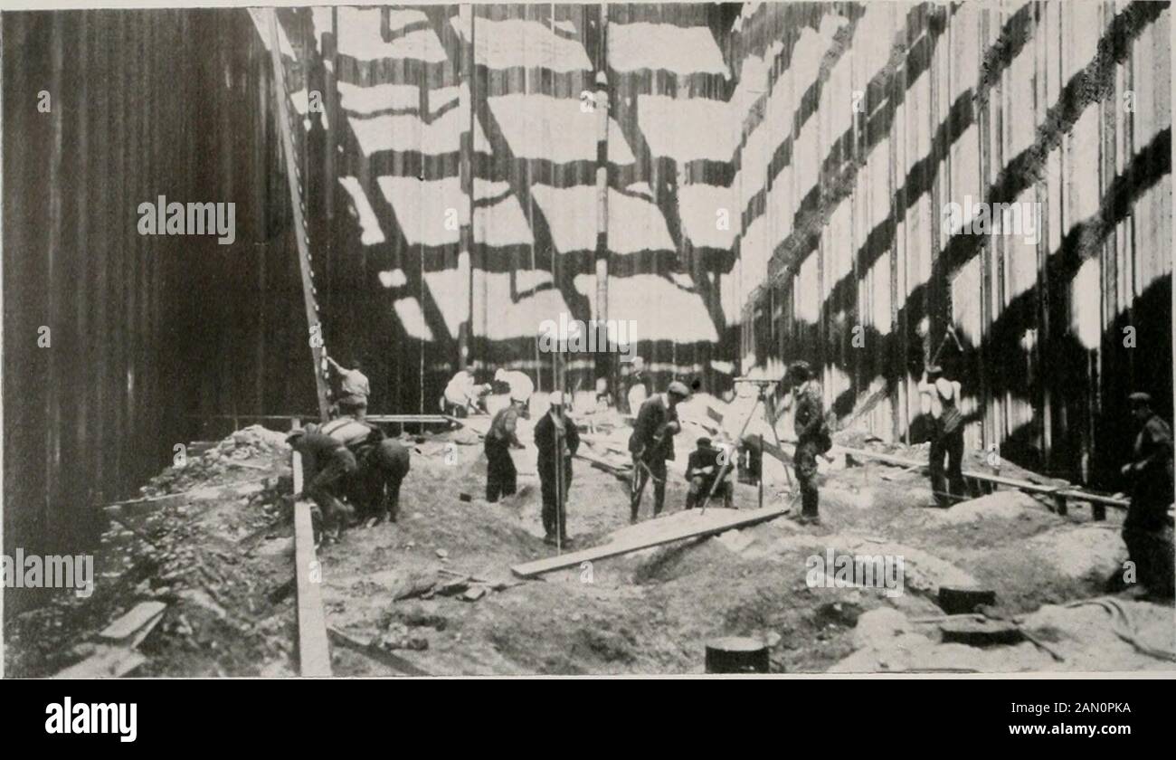 Interlocking sheet steel piling hi-res stock photography and images - Alamy