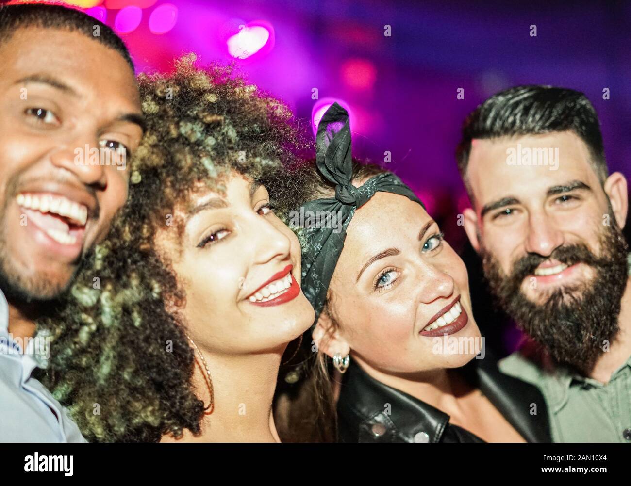 Couple enjoying music concert hi-res stock photography and images - Alamy