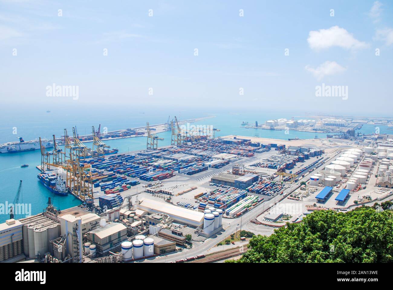 Major harbor town hi-res stock photography and images - Alamy