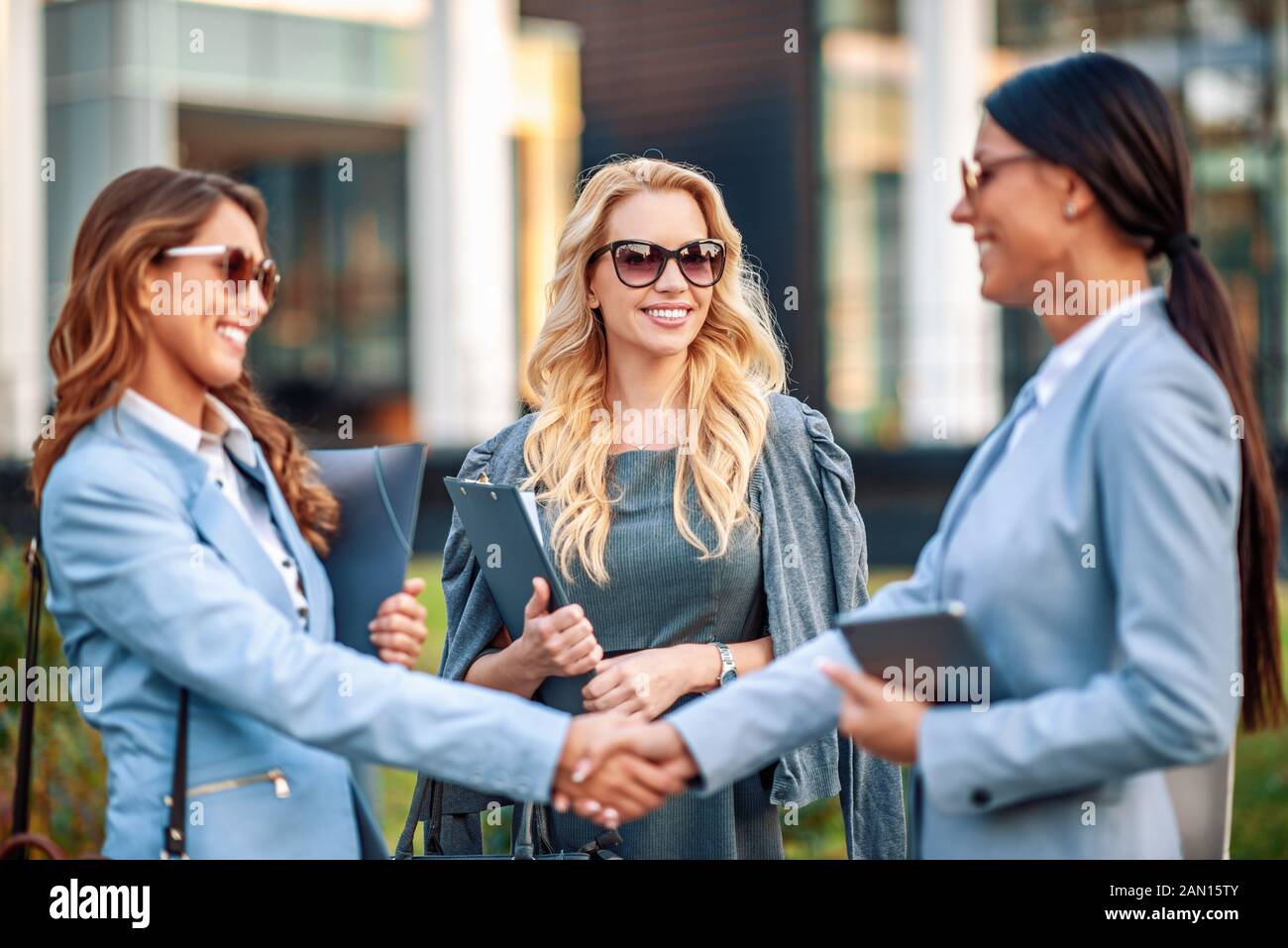 Successful handshake hi-res stock photography and images - Alamy