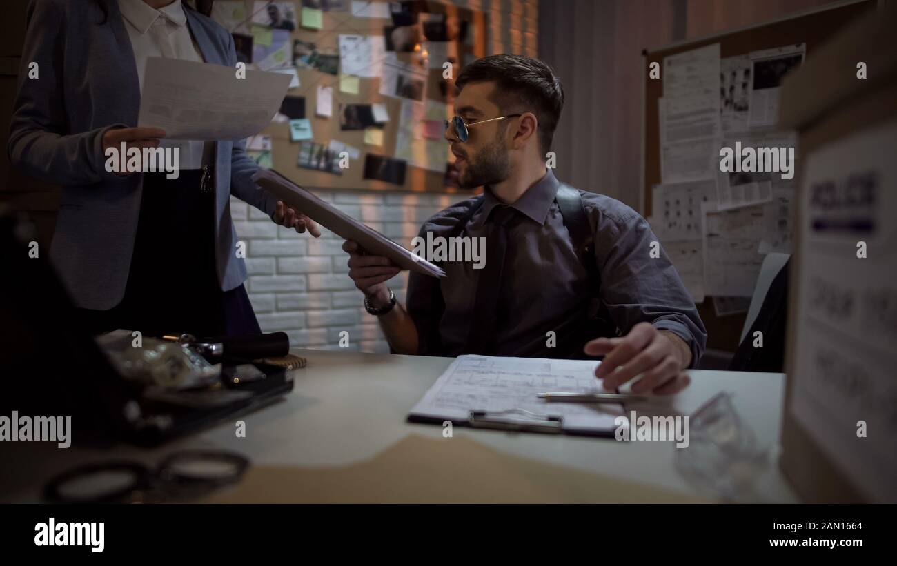 Federal investigation case hi-res stock photography and images - Alamy