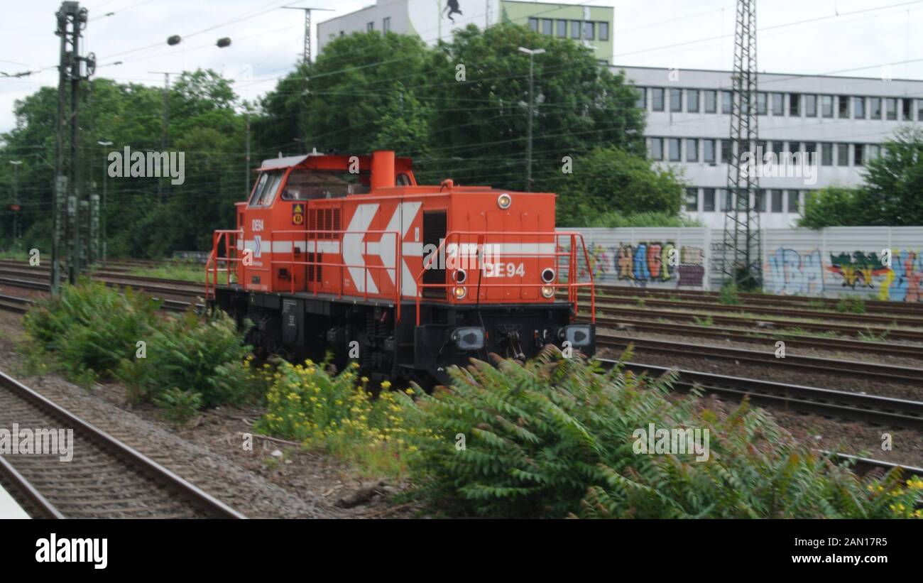 DE94 RheinCargo diesel shunter at Cologne West railway station, Cologne ...