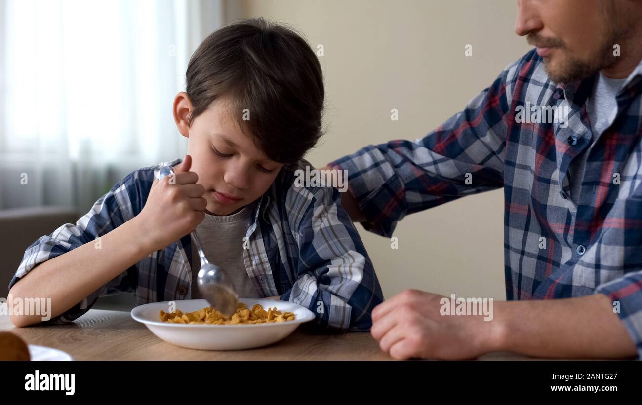 Poor diet child hi-res stock photography and images - Alamy