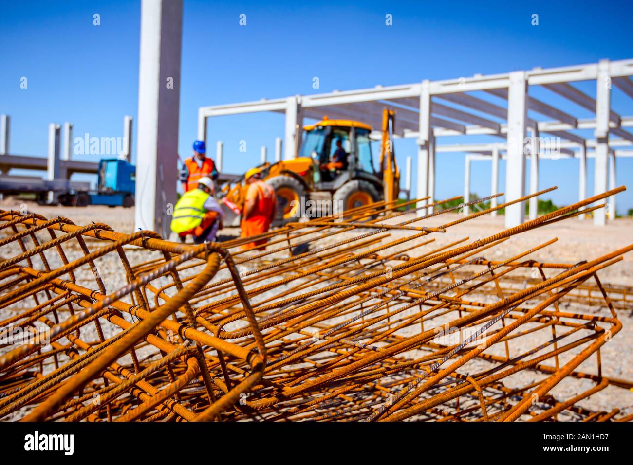 Basic metal profile made of bended and tied reinforcing rod in a ...