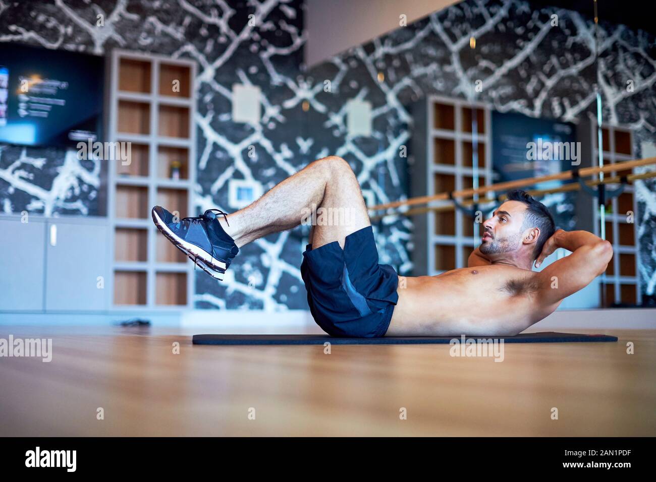 Abdominal shape hi-res stock photography and images - Alamy