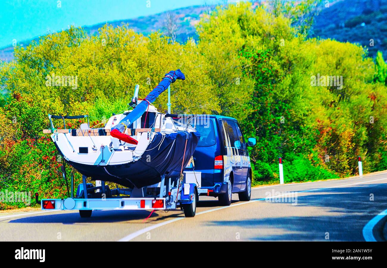 Car with boat trailer hi-res stock photography and images - Alamy