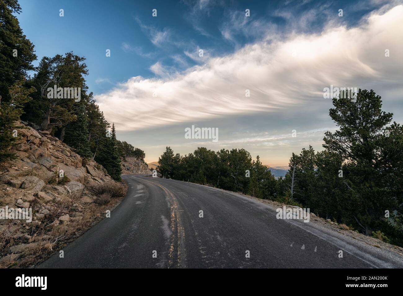 Mount evans road hi-res stock photography and images - Alamy