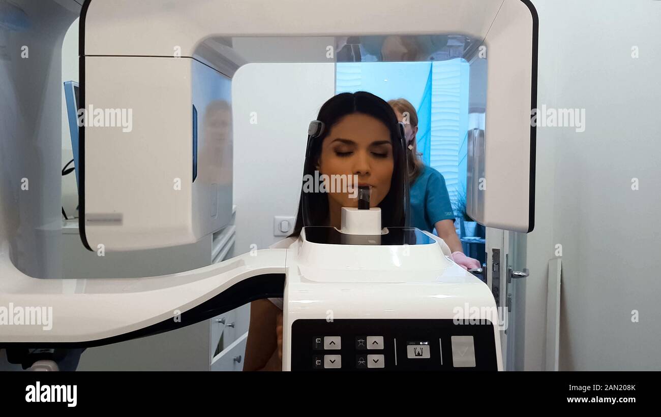 Making an mri hi-res stock photography and images - Alamy