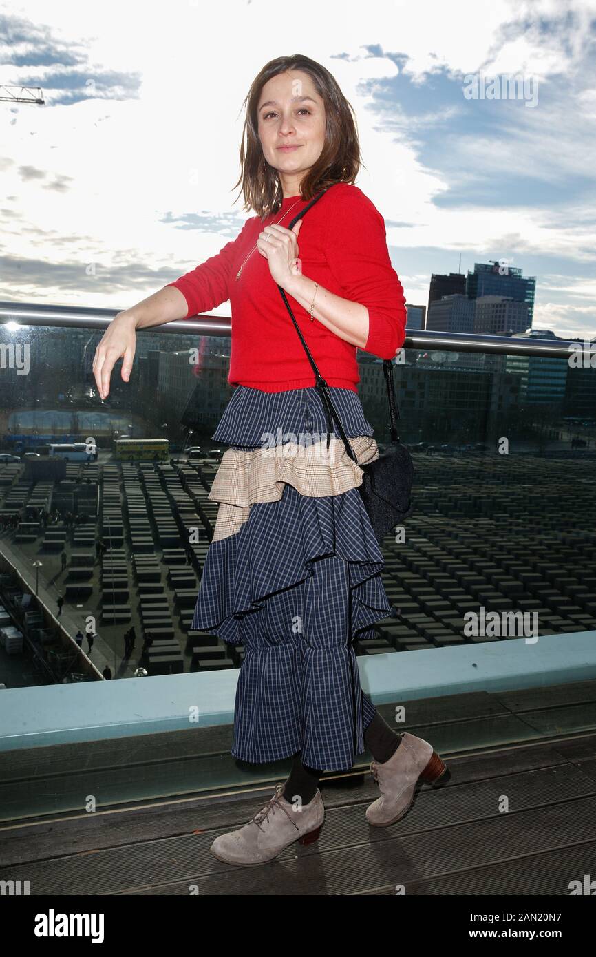 Sarah alles hi-res stock photography and images - Alamy