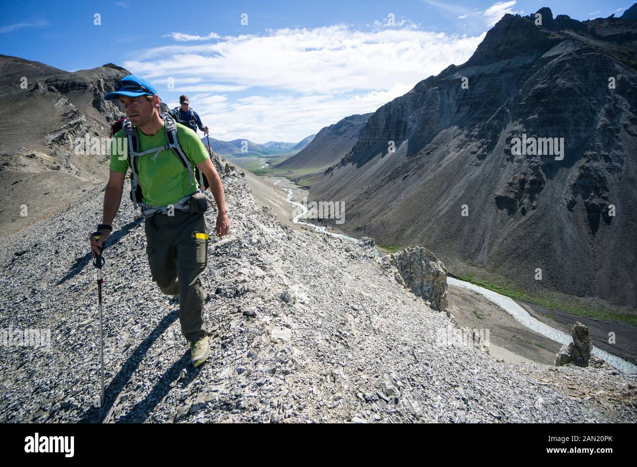 Alaska men hi-res stock photography and images - Alamy