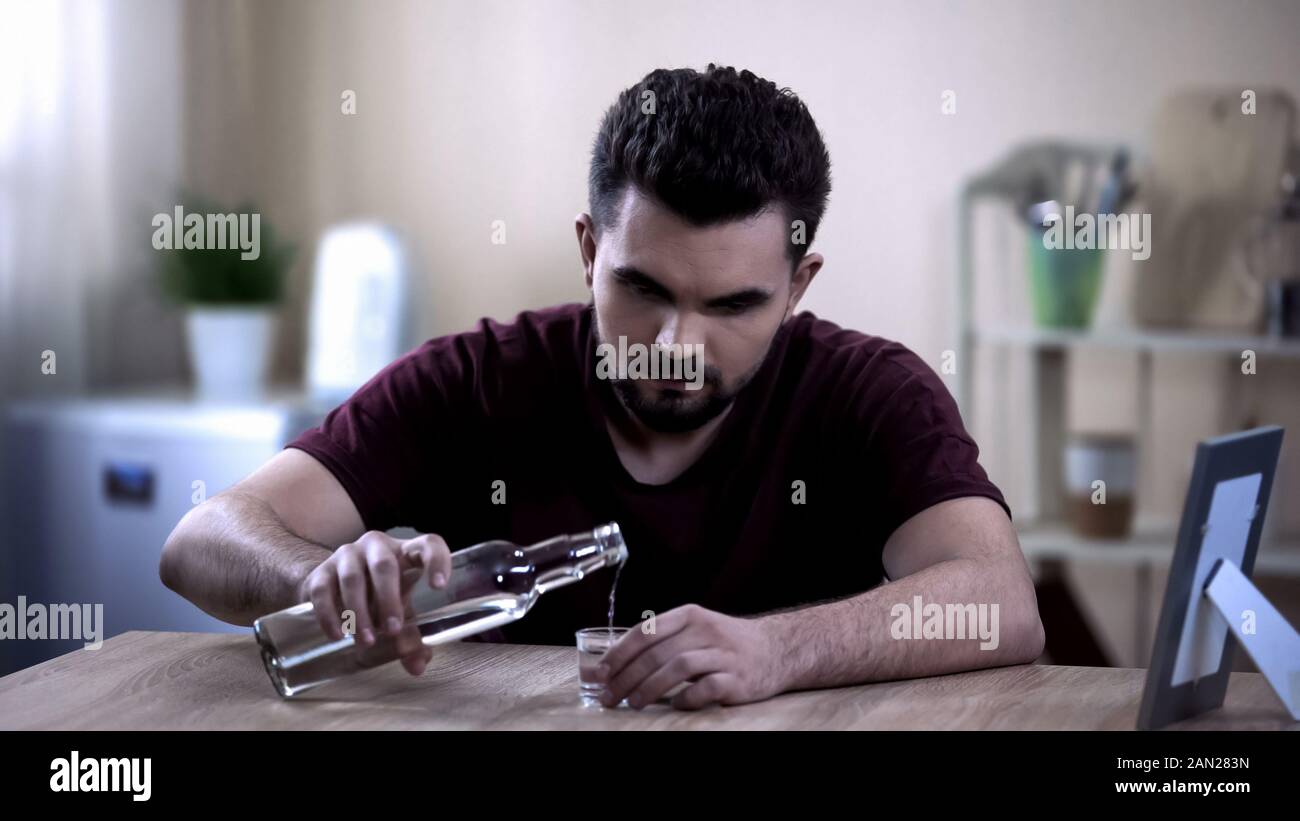 Divorce depression hi-res stock photography and images - Alamy