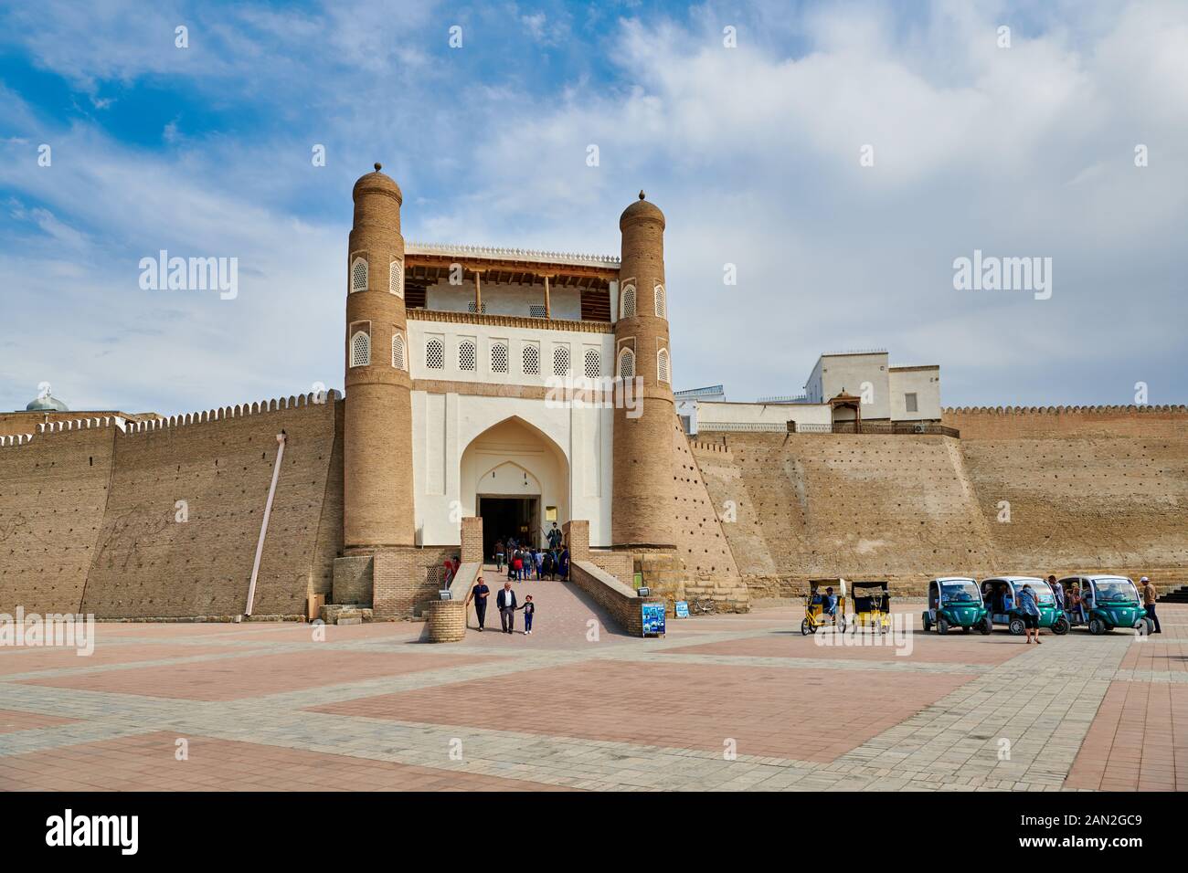 citadel and fortress The Ark, Gate and rampart, Bukhara, Uzbekistan ...