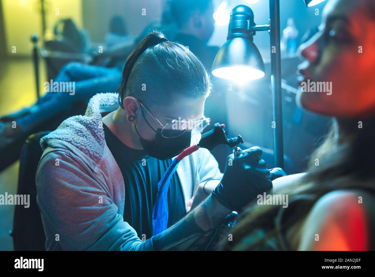 Tattoo artist profession hi-res stock photography and images - Alamy