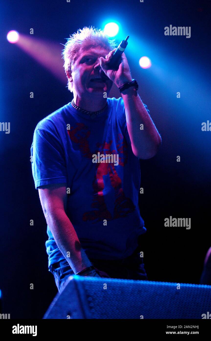 Chris higgins of the offspring hi-res stock photography and images - Alamy