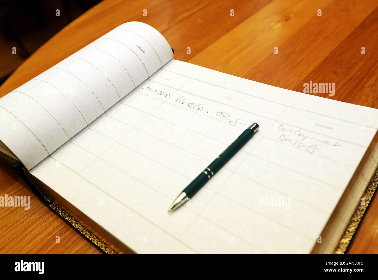 European commission president ursula von der leyens signature hi-res ...