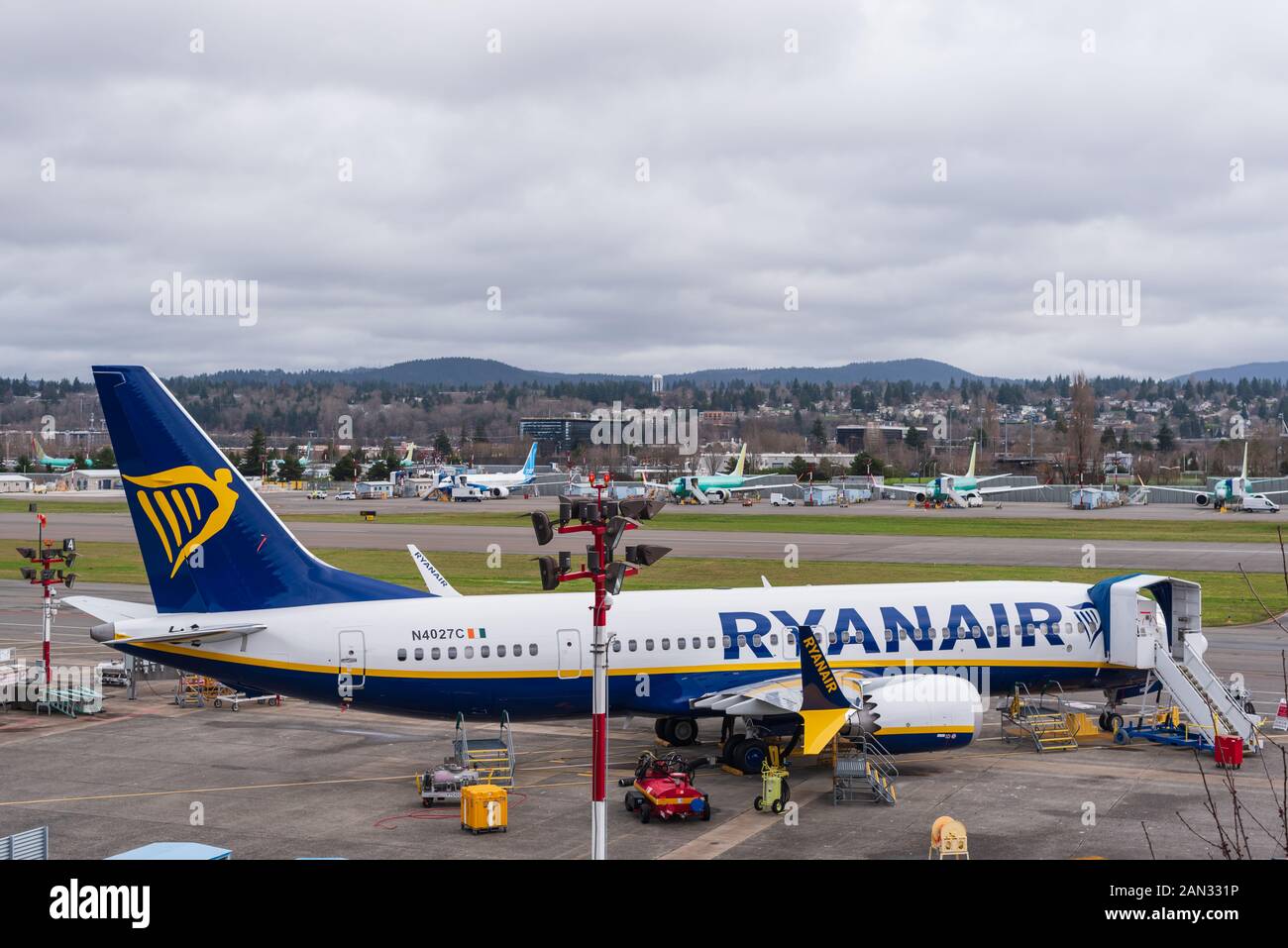 Newly assembled 737 MAX airplanes undergo final pre-flight testing on ...
