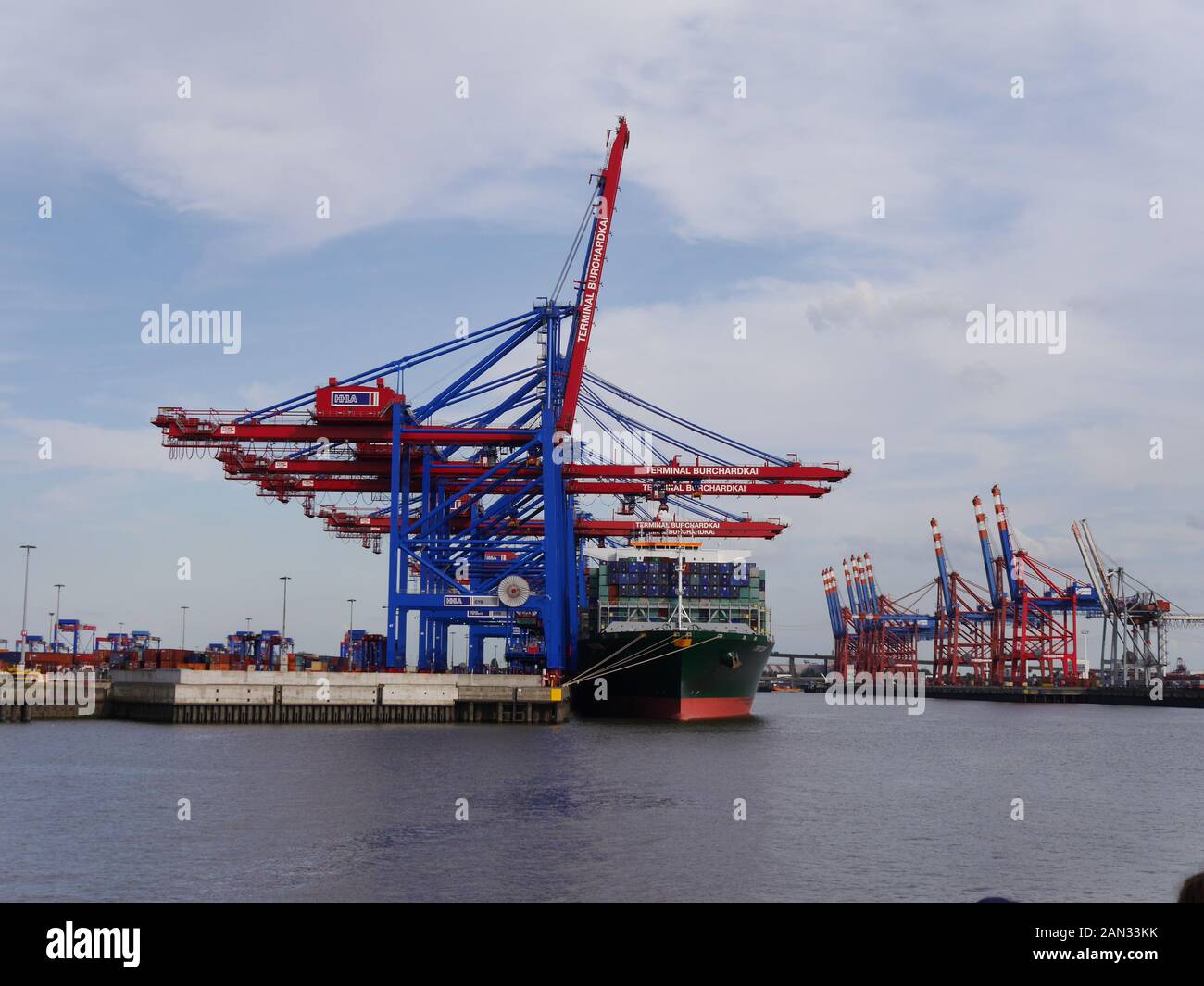 Body of ship hi-res stock photography and images - Alamy