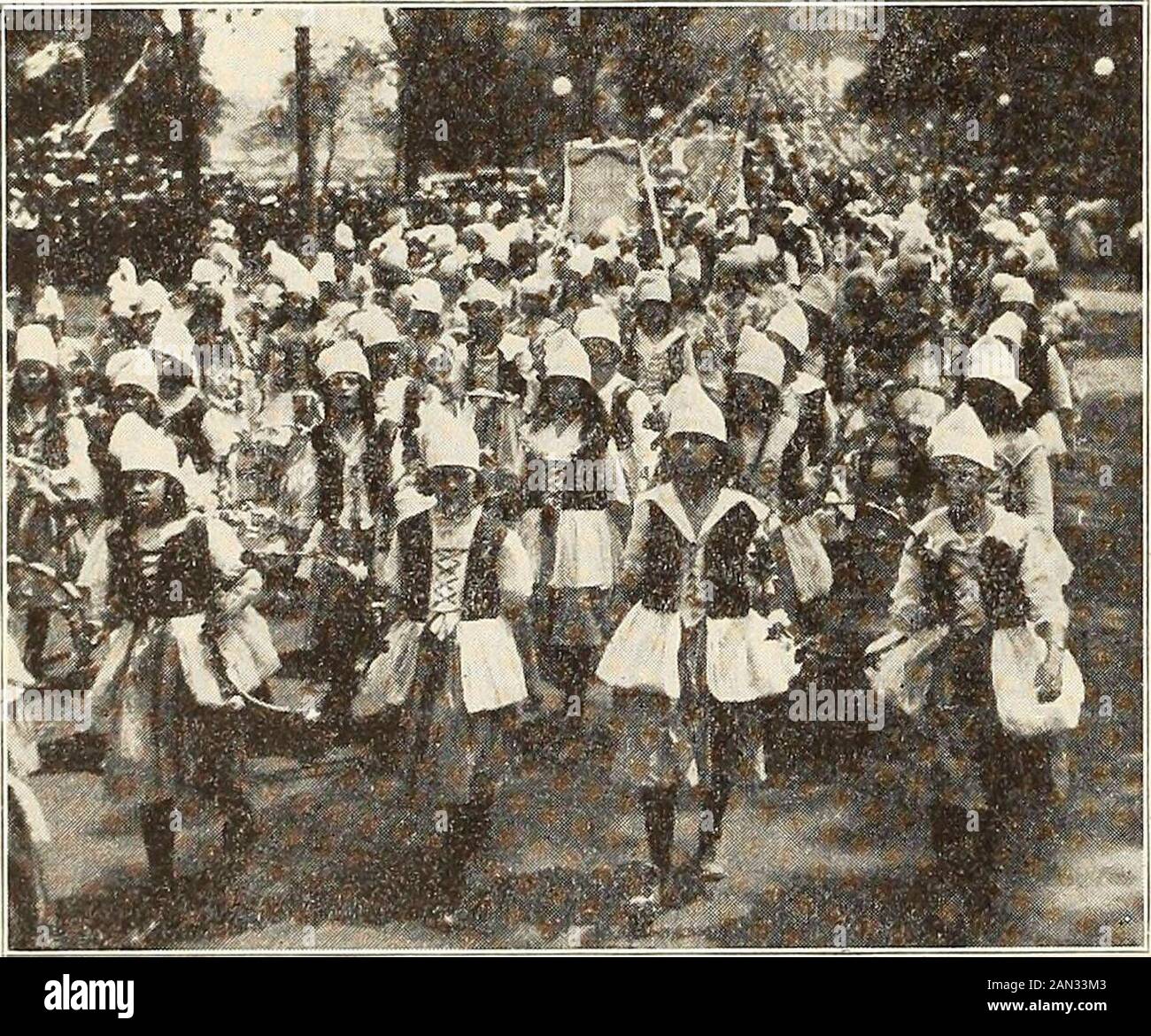 Children crucified hi-res stock photography and images - Alamy