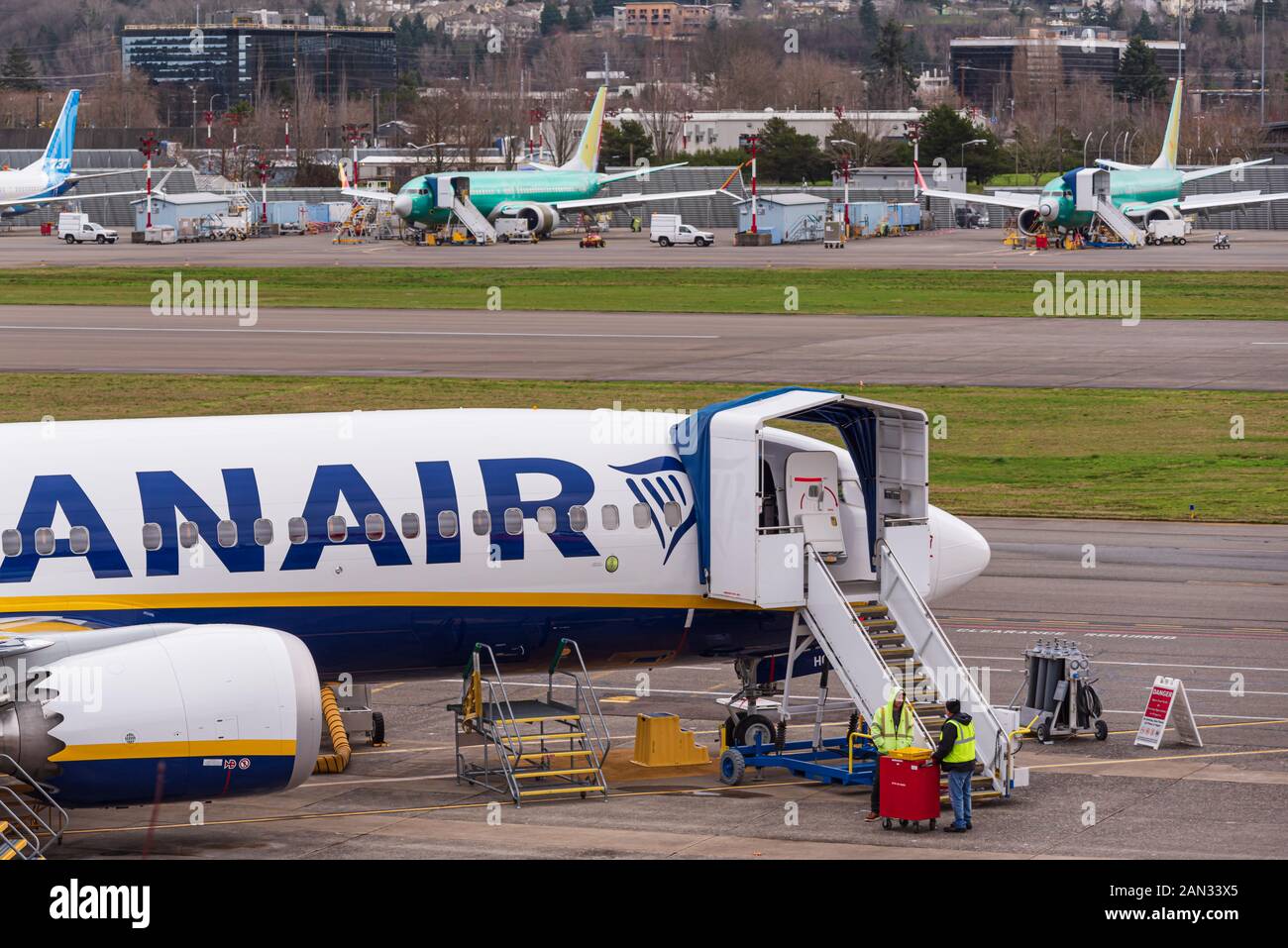 Newly assembled 737 MAX airplanes undergo final pre-flight testing on ...