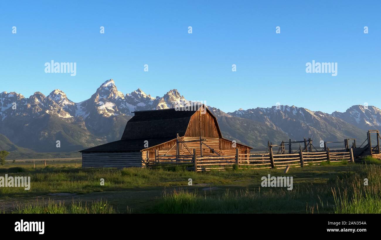 Barn ranch tetons rocky hi-res stock photography and images - Alamy