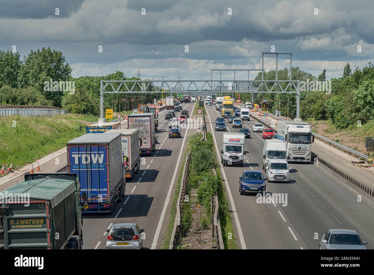 Smart motorway speed camera hi-res stock photography and images - Alamy