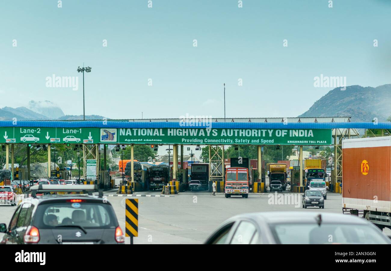 Toll plaza hi-res stock photography and images - Alamy