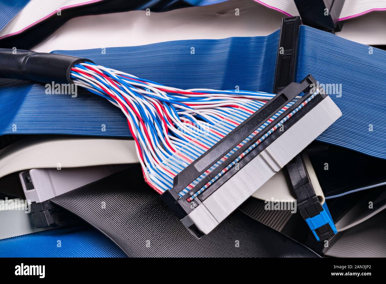 Stock pile electrical cable hi-res stock photography and images - Alamy