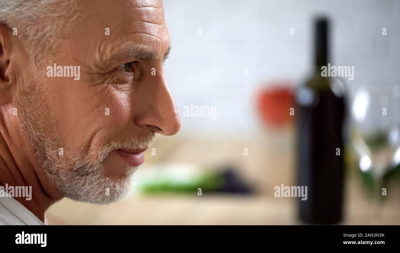 Grey-haired handsome male face closeup, good-looking aged man smiling ...
