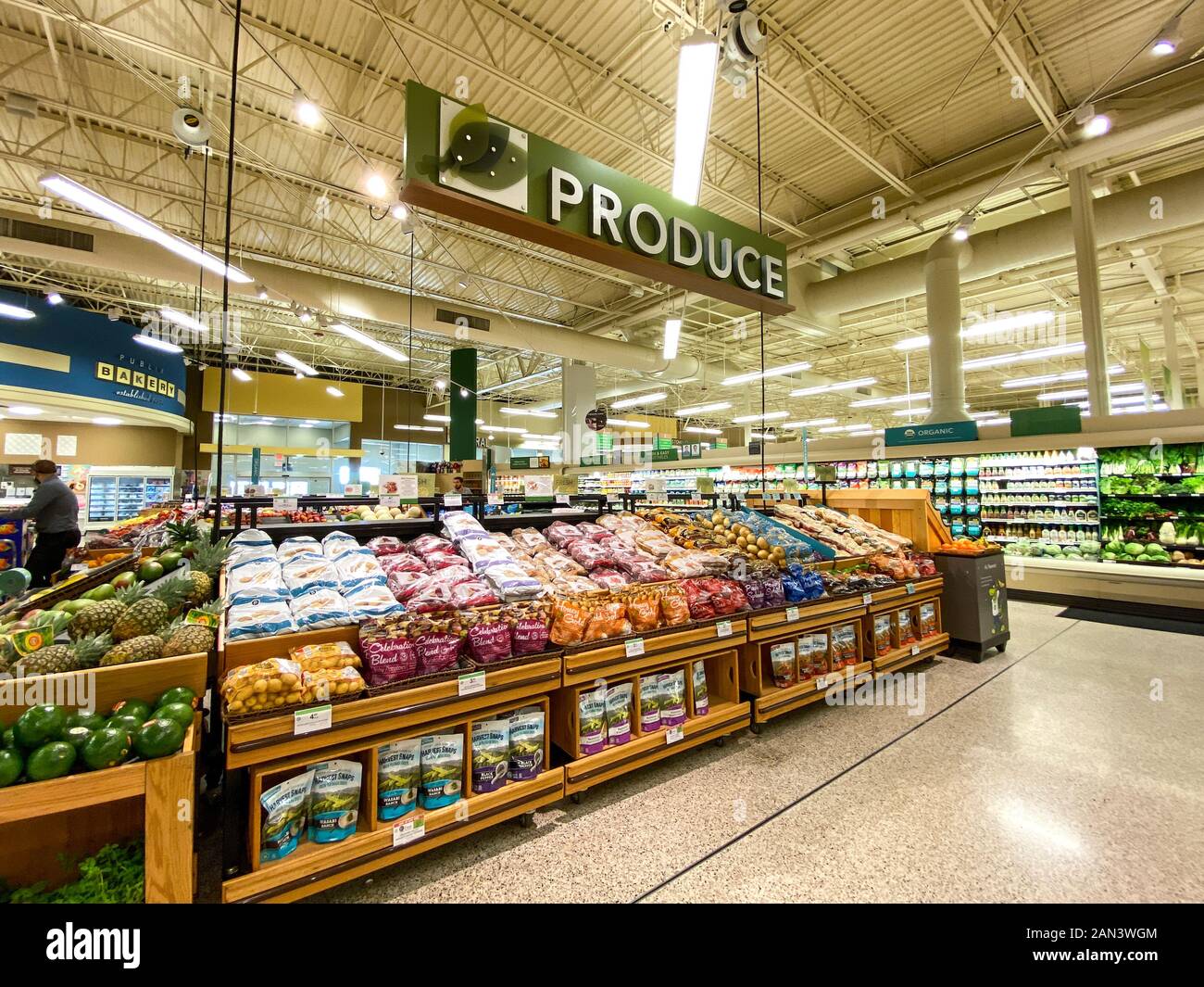 Publix produce display hi-res stock photography and images - Alamy