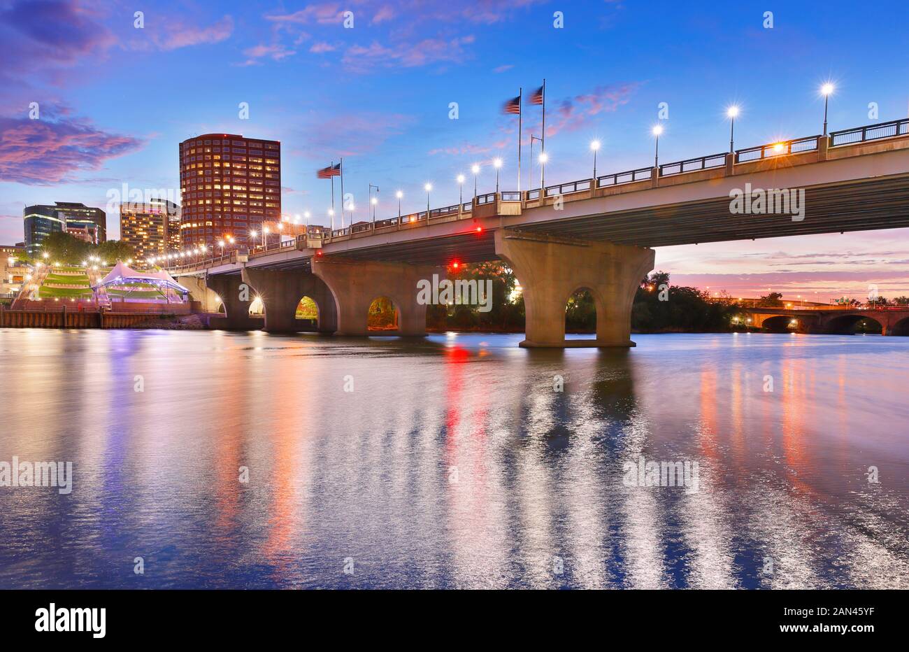 Park river, hartford hi-res stock photography and images - Alamy