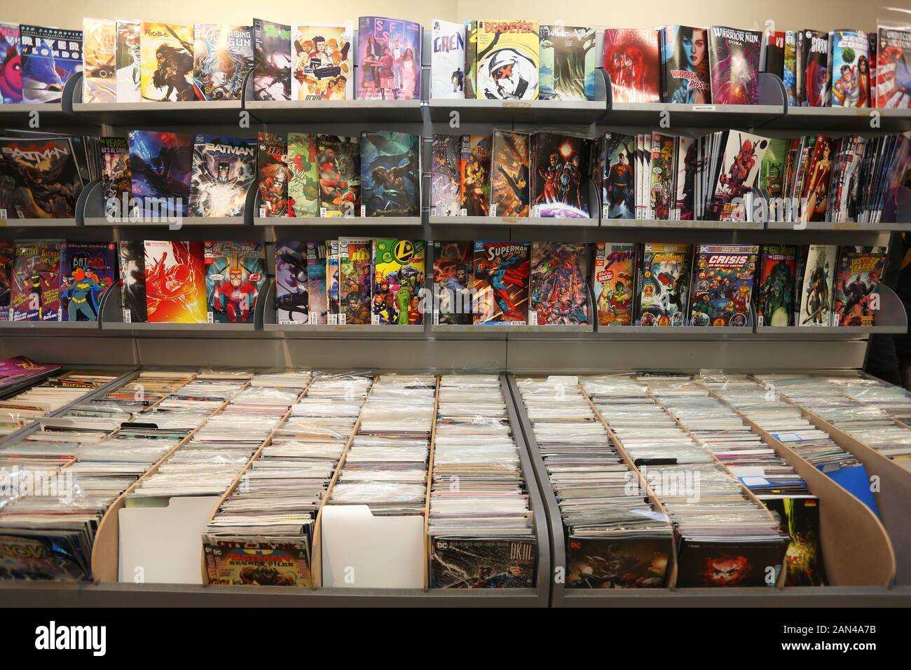 Cafe comic hi-res stock photography and images - Alamy