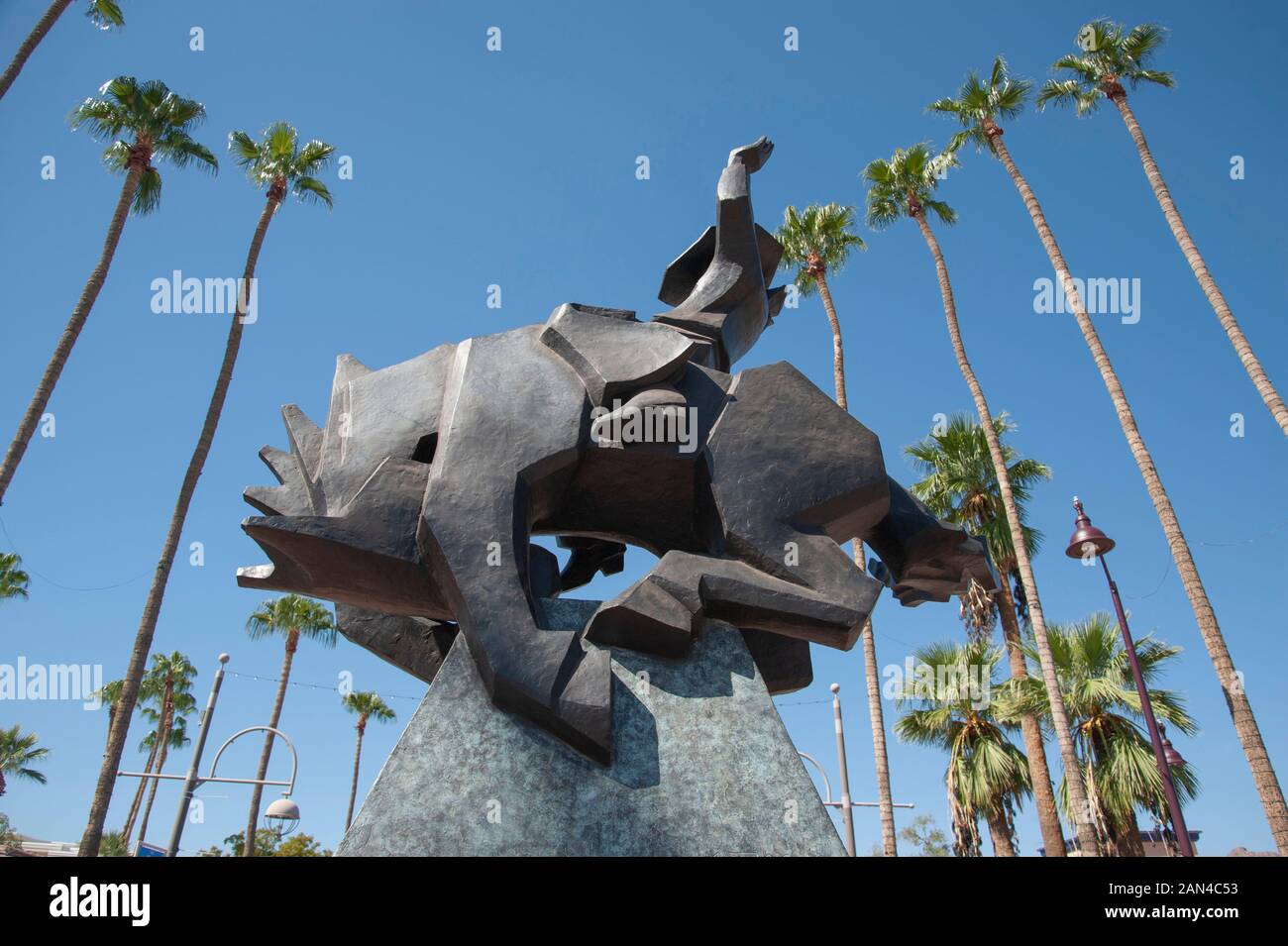 Jack knife sculpture scottsdale arizona hi-res stock photography and ...